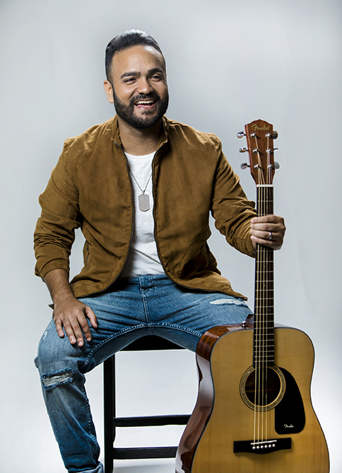 Jay Rodríguez incursiona en la balada con “Perfecto Amor” | Buenas Nuevas